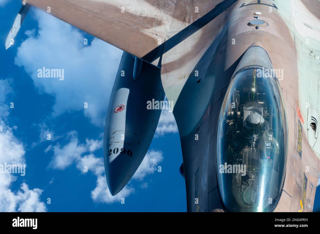 An Israeli Air Force F-16 Fighting Falcon prepares to receive refuel ...