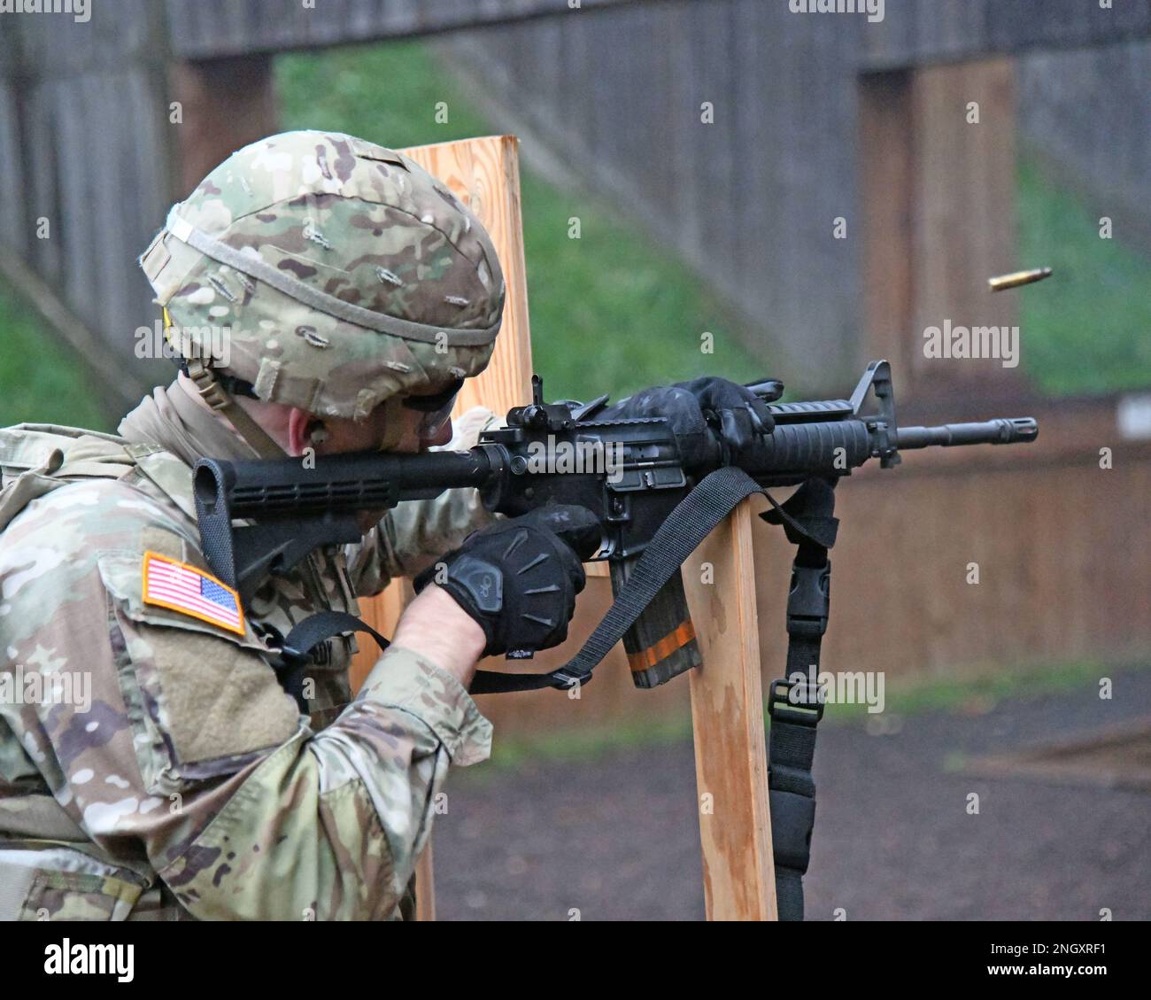 U.S. Army Capt. Andrew D. Kennedy General Dentist with Dental Activity ...