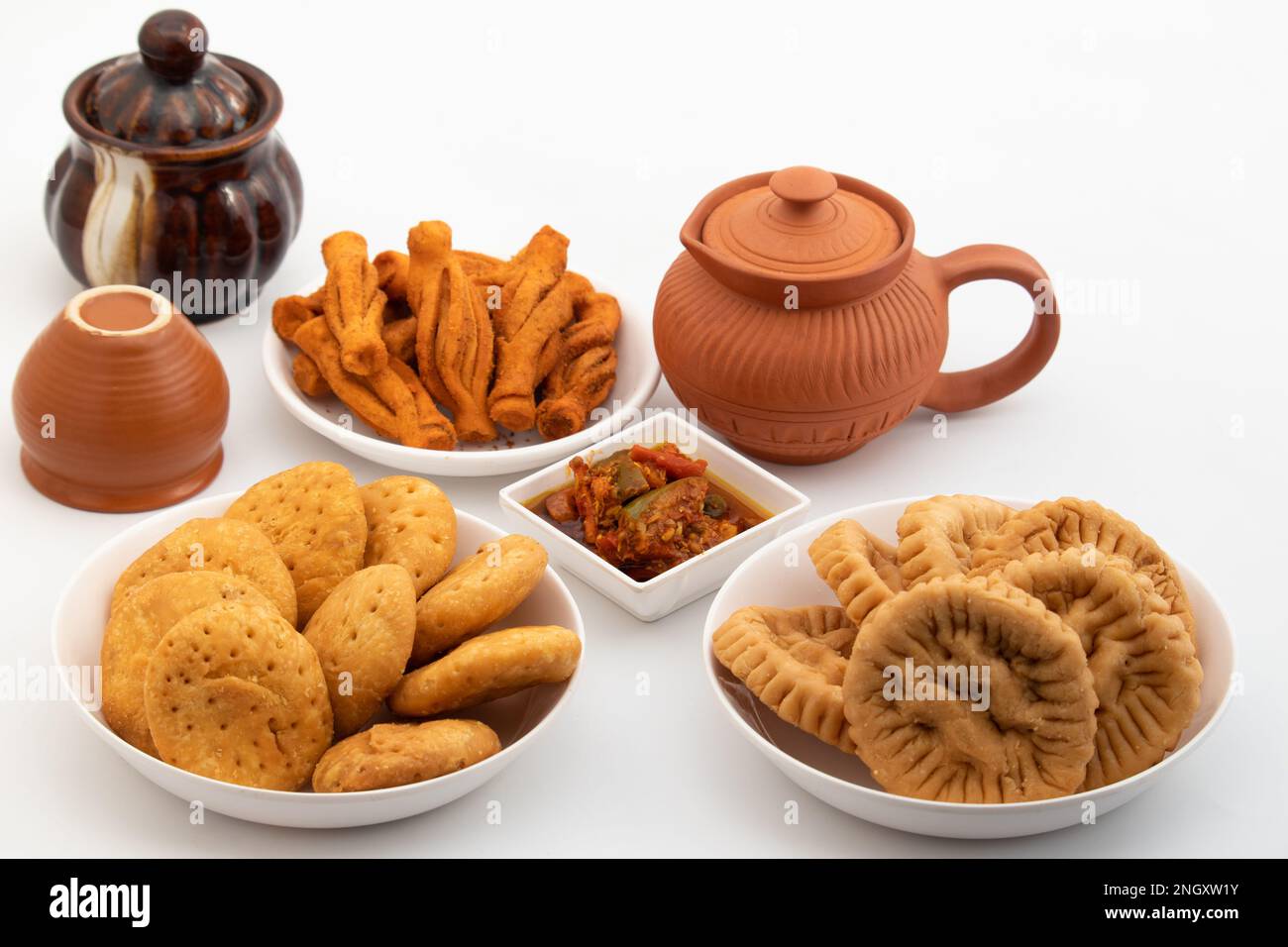 Different Variety Of Namkeen Masala Mathri, Karela Matthi, Plain Mathi ...