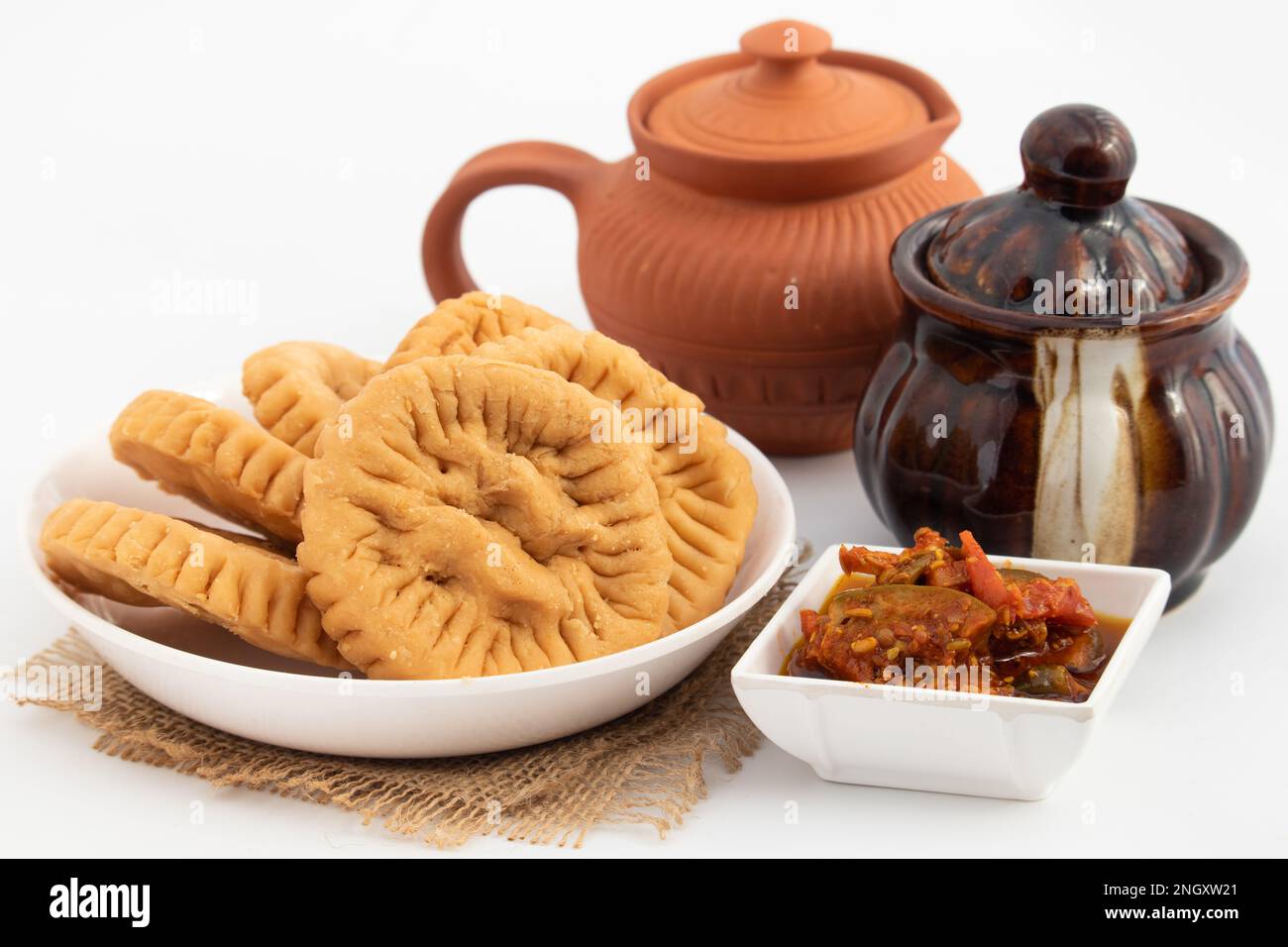 Namkeen Masala Mathri Also Called Matthi, Mathiya, Mathi, Farsi Poori ...