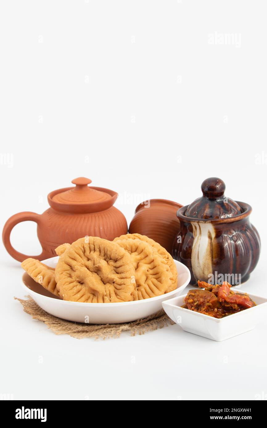 Namkeen Masala Mathri Also Called Matthi, Mathiya, Mathi, Farsi Poori ...