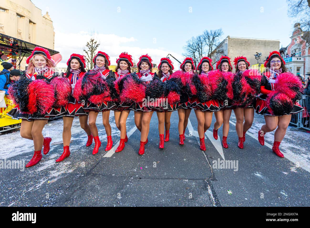 Cottbus, Germany. 19th Feb, 2023. Funkenmariechen dance at the carnival ...
