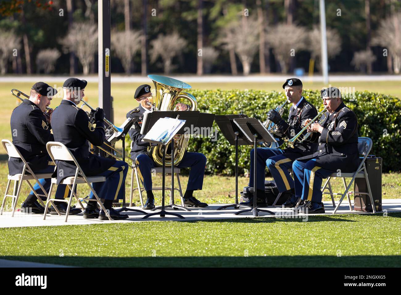 The 3rd Infantry Division Brass Quintet band plays the National Anthem ...