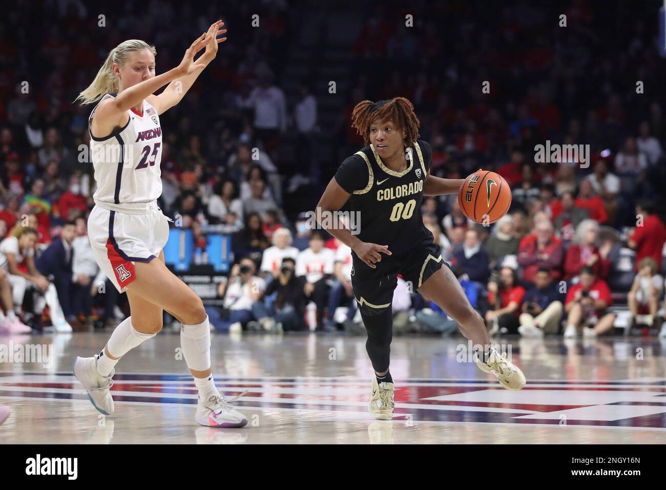 TUCSON, AZ - FEBRUARY 19: Arizona Wildcats forward Cate Reese #25 ...