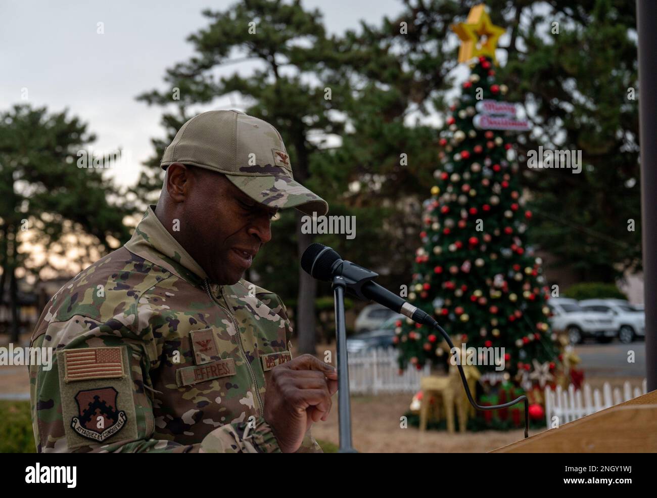 U.S. Air Force Col. Henry R. Jeffress, III, 8th Fighter Wing commander ...