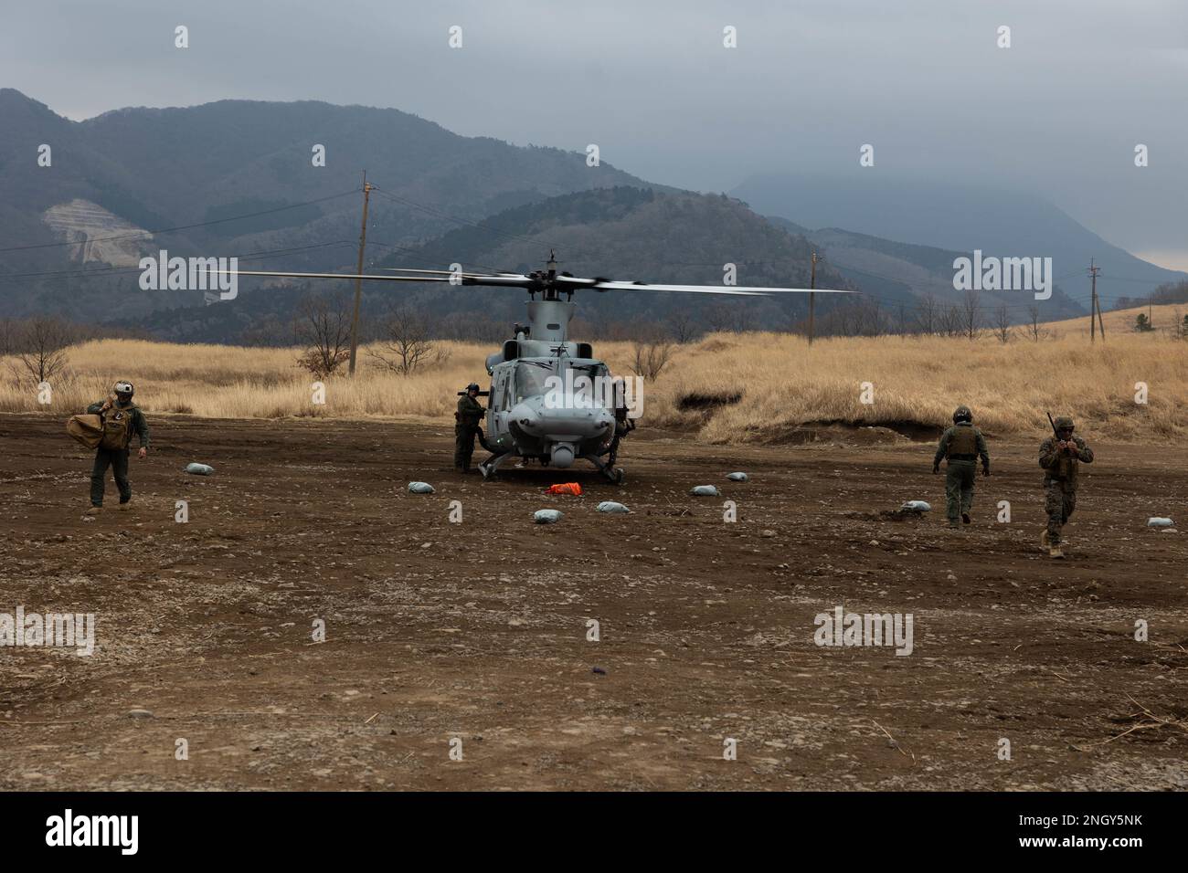 U.S. Marines with Marine Medium Tiltrotor Squadron 262 (Rein.), 31st ...