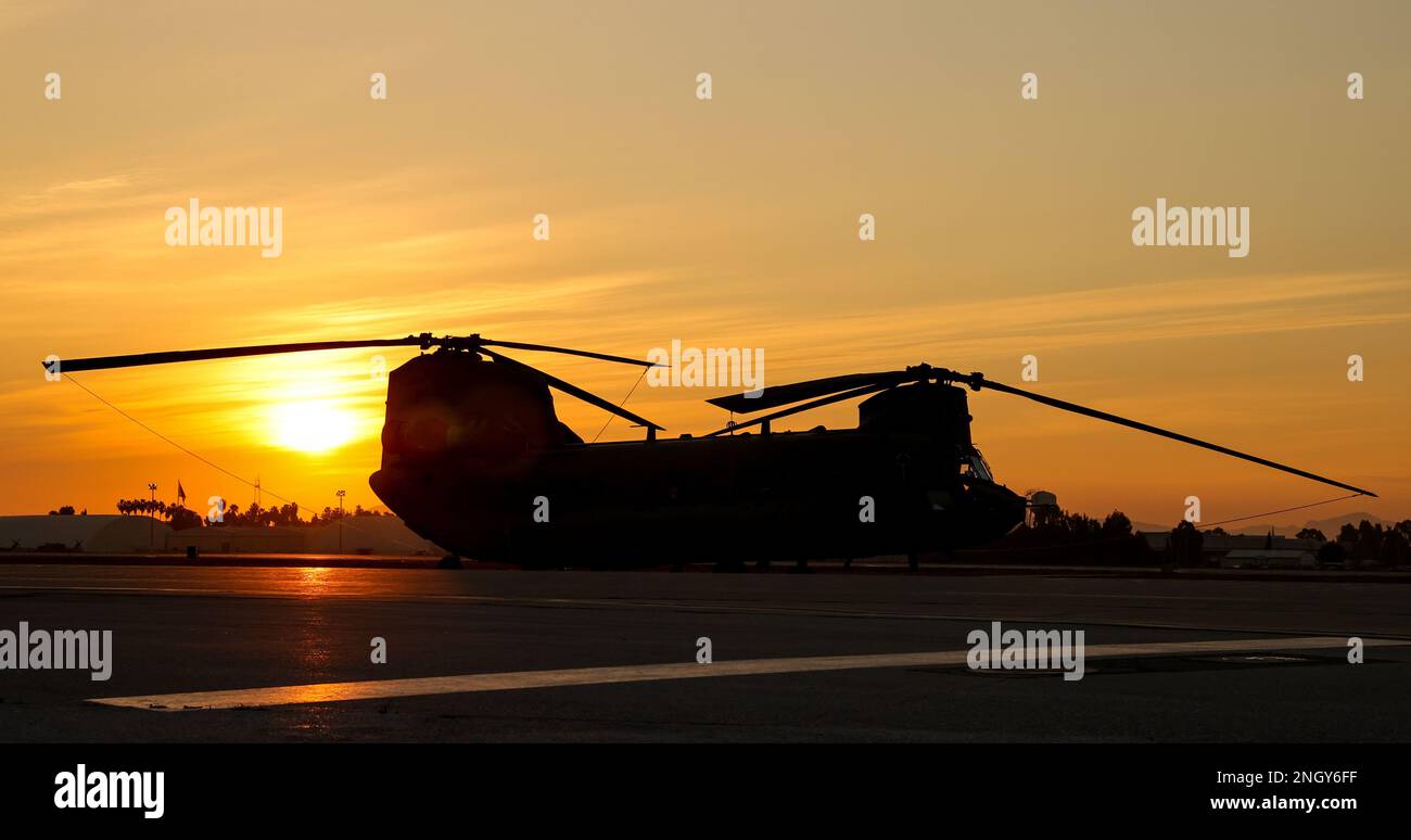 U.S. Army CH-47 Chinook helicopter from 3rd Battalion, 501st Aviation ...