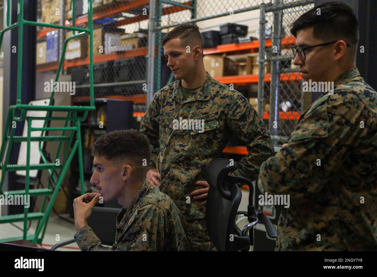 U.S. Marines with 9th Communication Battalion, I Marine Expeditionary ...