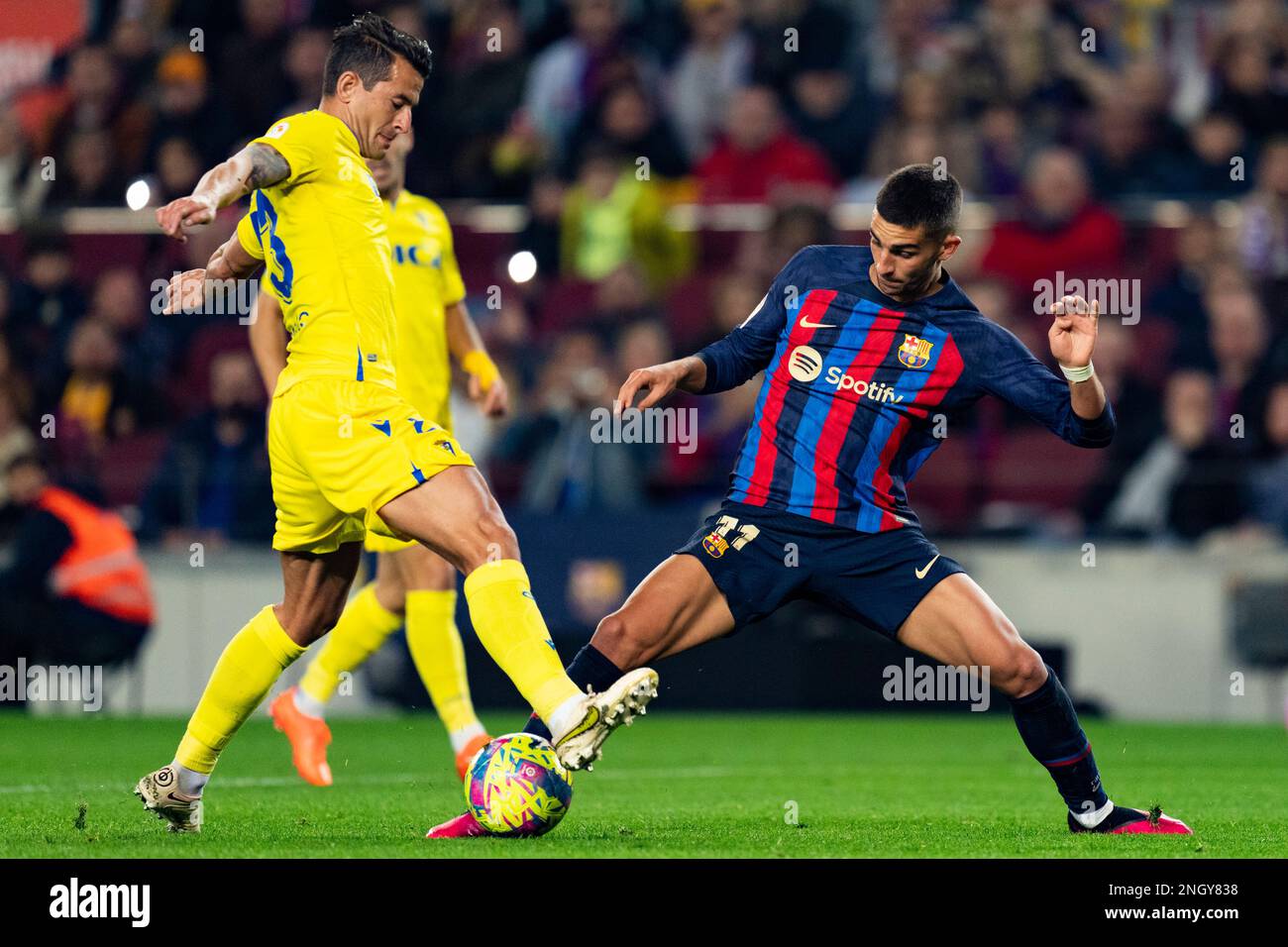Barcelona, Spain. 19th Feb, 2023. Ferran Torres (FC Barcelona) duels ...