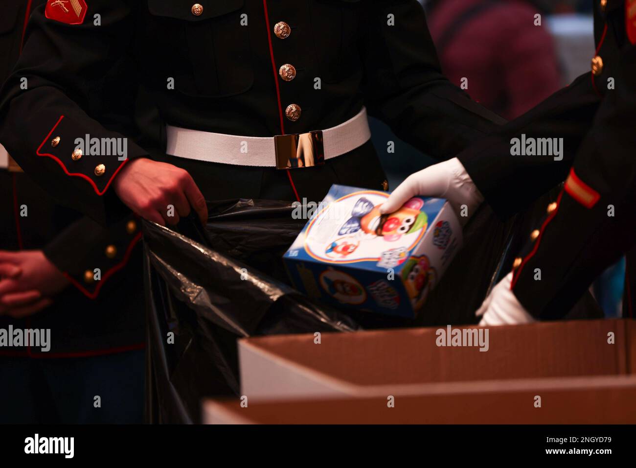 U.S. Marines with 6th Communication Battalion, Force Headquarters Group ...