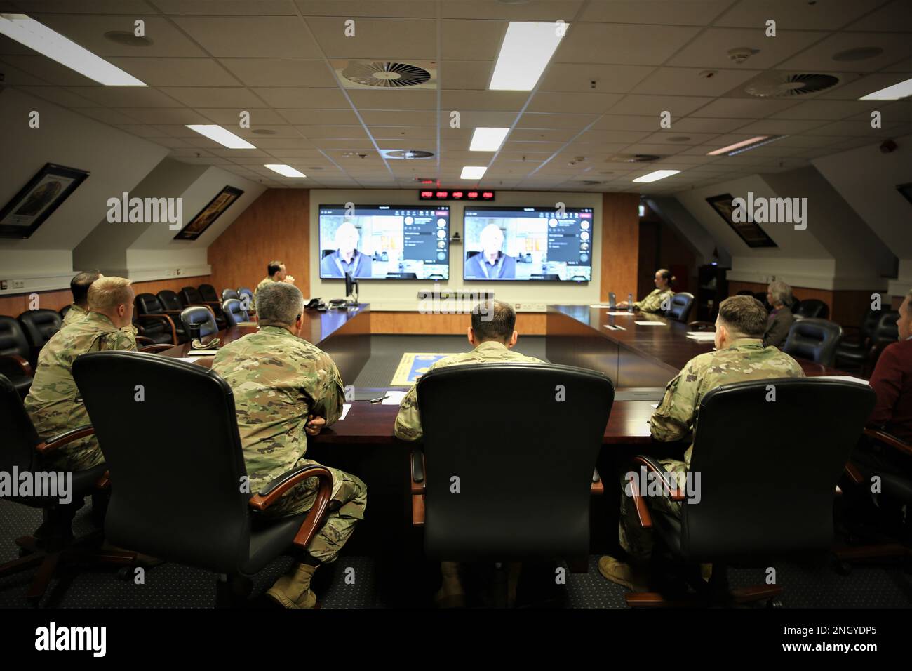 2d Theater Signal Brigade leadership listen during a Leadership ...
