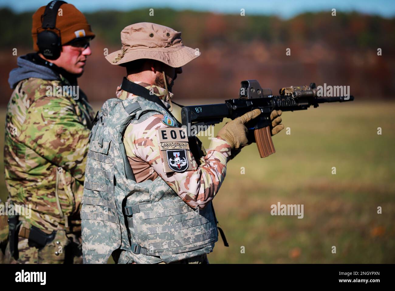 Green Berets from 5th Special Forces Group (Airborne), host an M4 ...