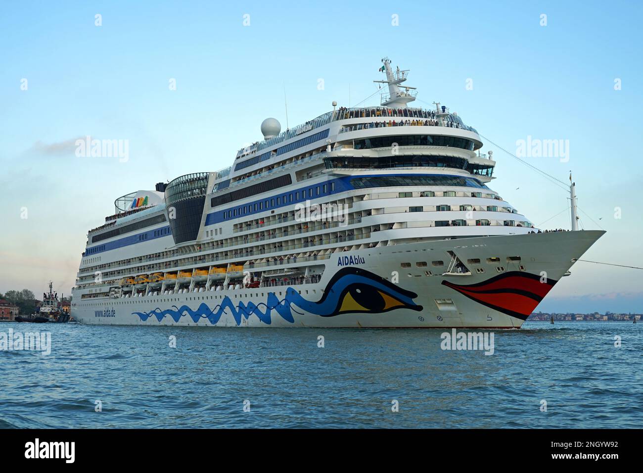 Sjip hi-res stock photography and images - Alamy