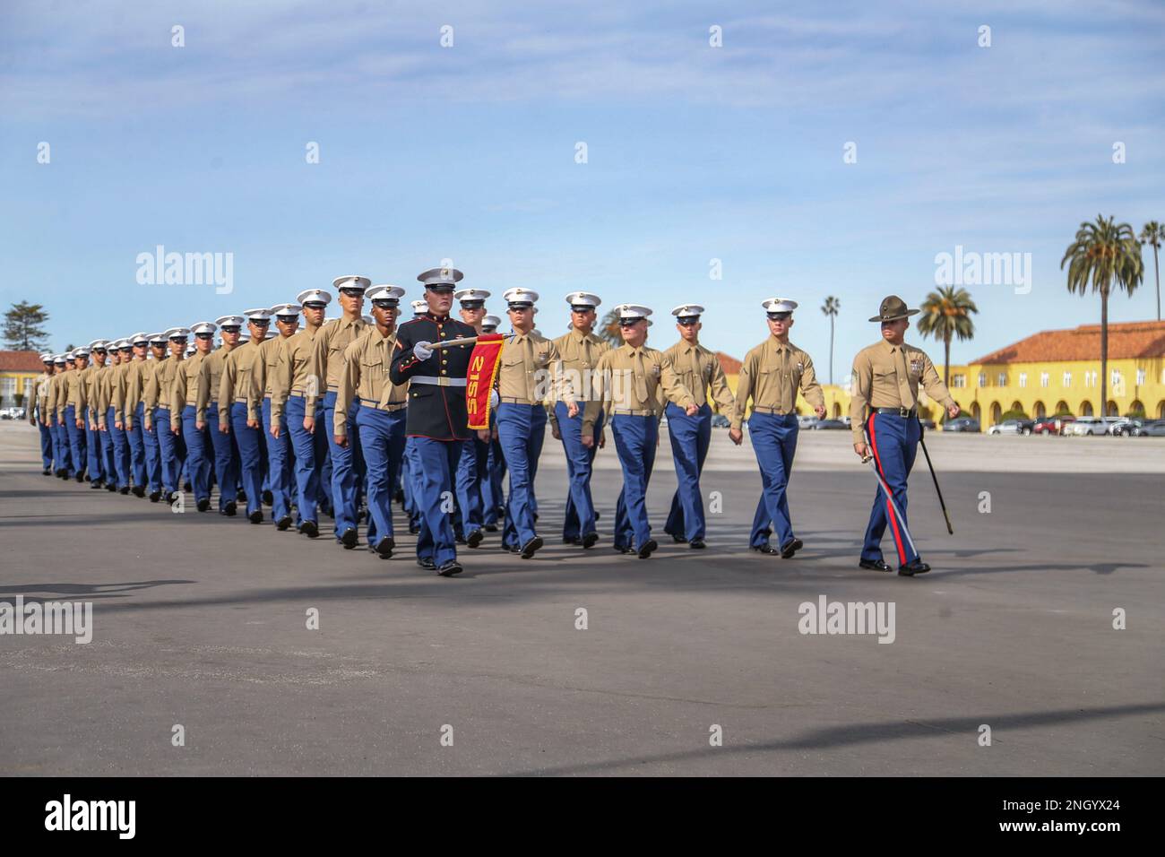 New U.S. Marines with Golf Company, 2nd Recruit Training Battalion ...