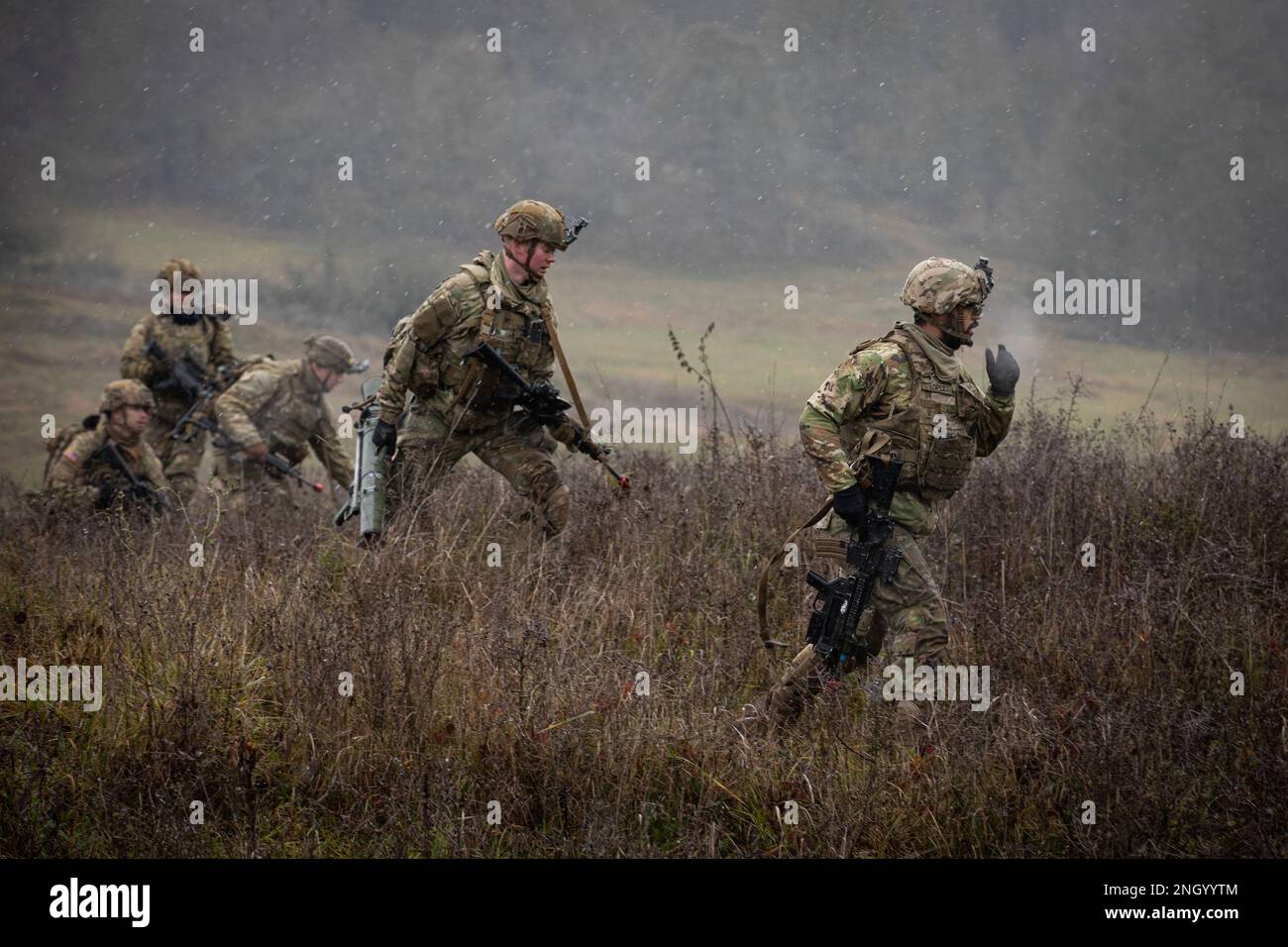 U.S. Soldiers assigned to Lightning Troop Platoon, 3rd Squadron, 2nd ...