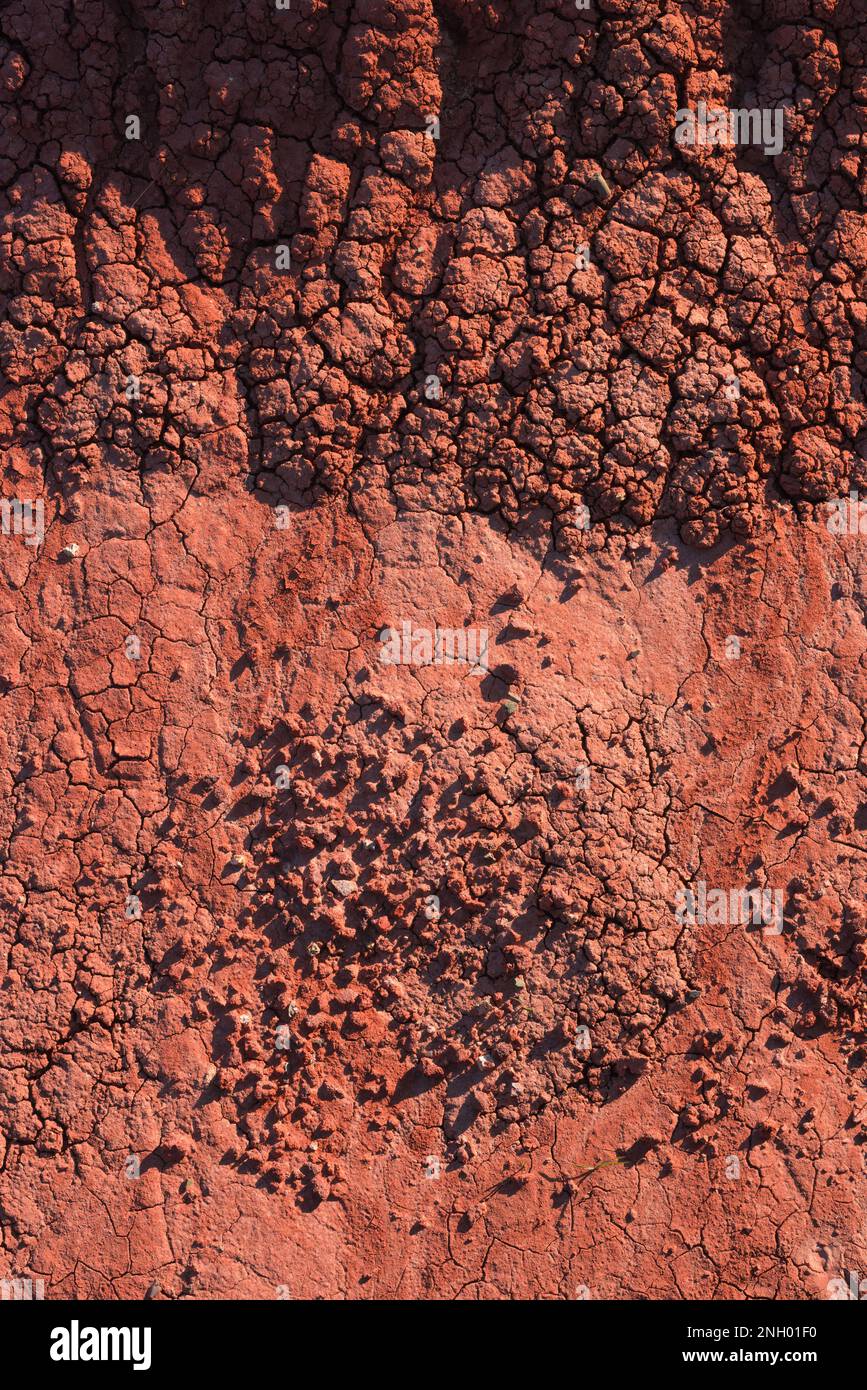 Red laterite soil hi-res stock photography and images - Alamy