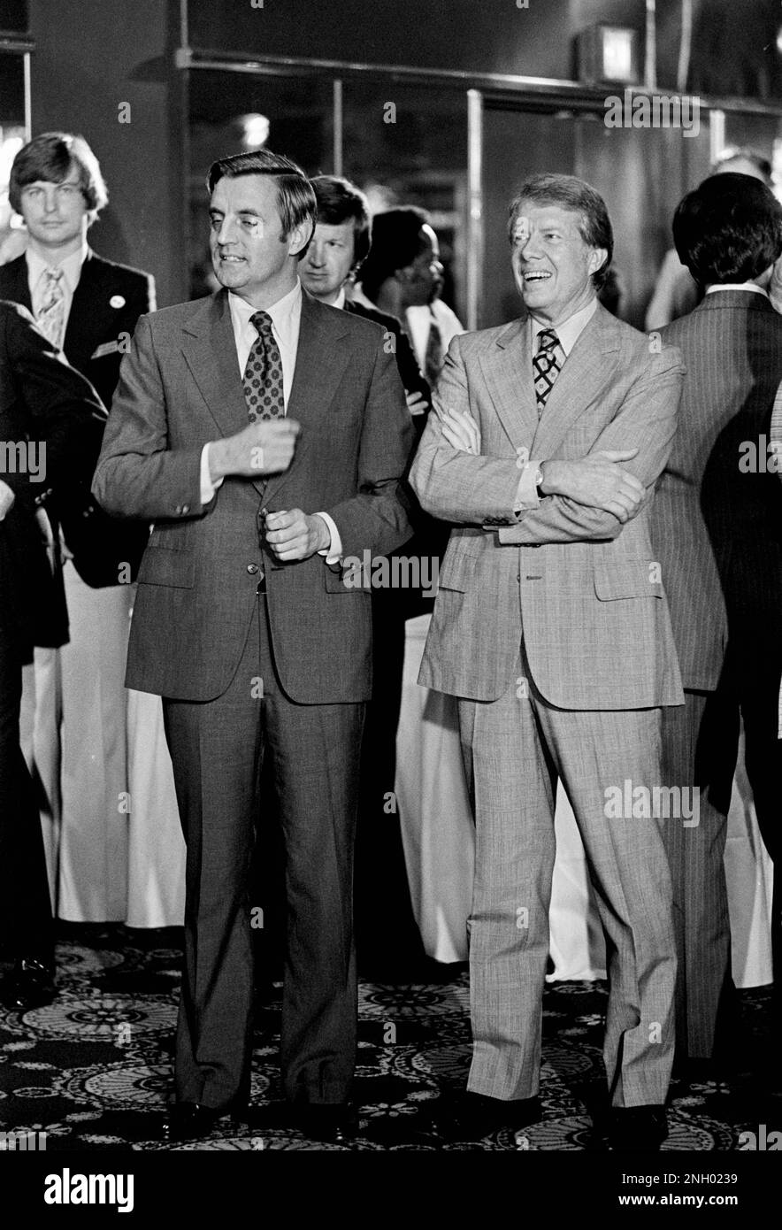 1976 Democratic Presidential candidate Jimmy Carter stands with his ...