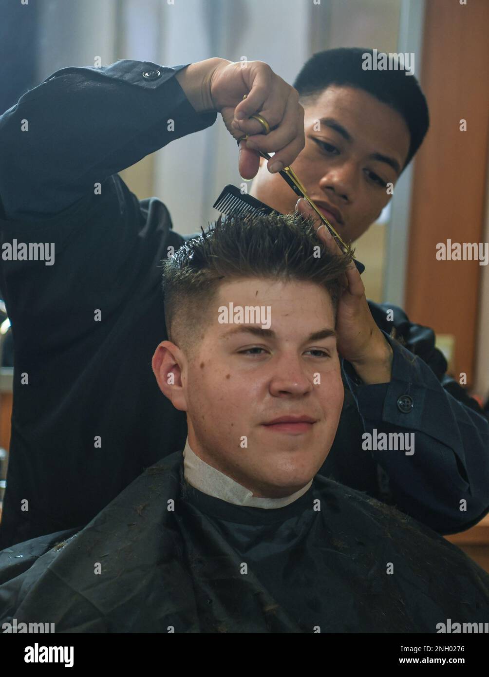 Naval barber services hi-res stock photography and images - Alamy