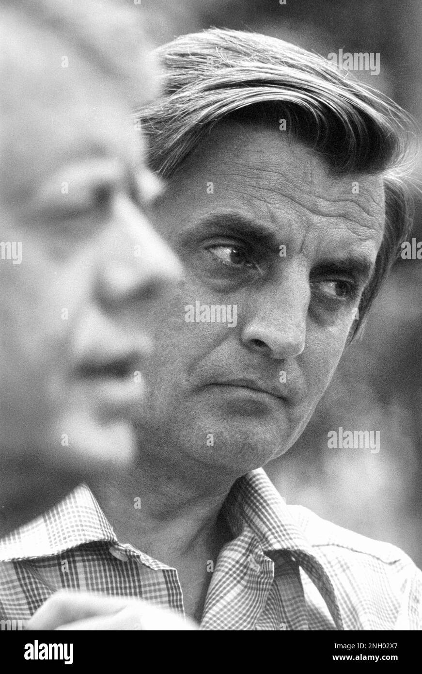 President carter running Black and White Stock Photos & Images - Alamy