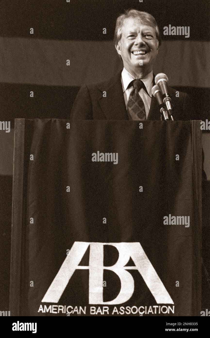 President Carter speaks to the American Bar Association - 1977 Stock ...