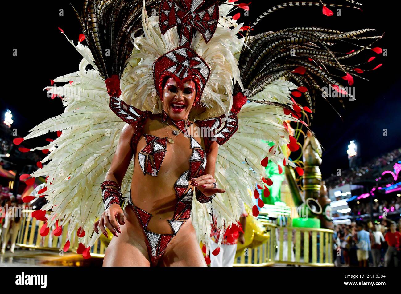 RJ - Rio de Janeiro - 02/19/2023 - CARNIVAL RIO 2023, SPECIAL GROUP PARADE - Members of the ...