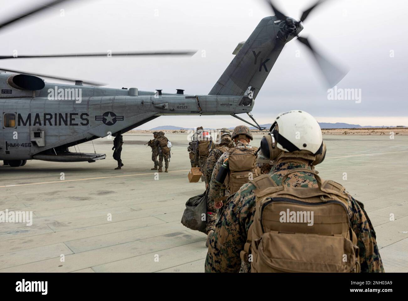 U.S. Marines with 1st Landing Support Battalion, Combat Logistics ...