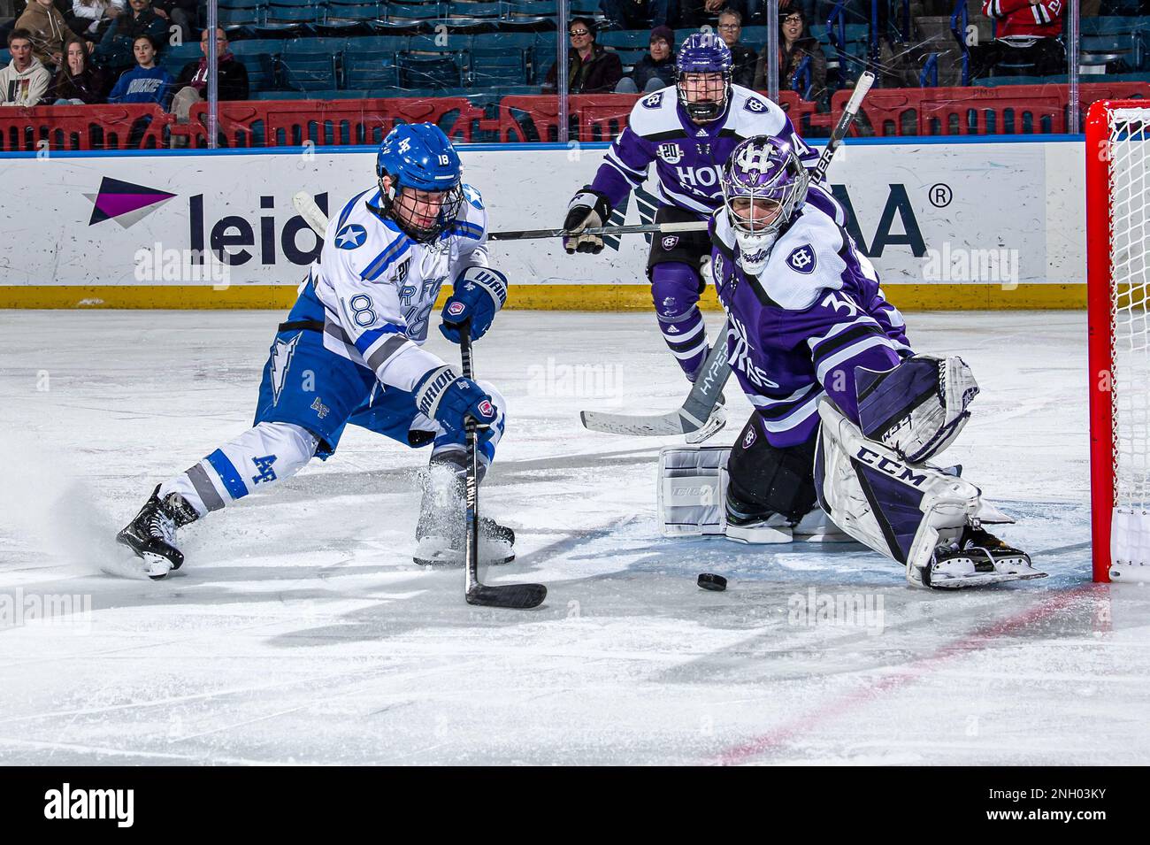 U.S. Air Force Academy -- Air Force's Holt Oliphant shoots against Holy ...