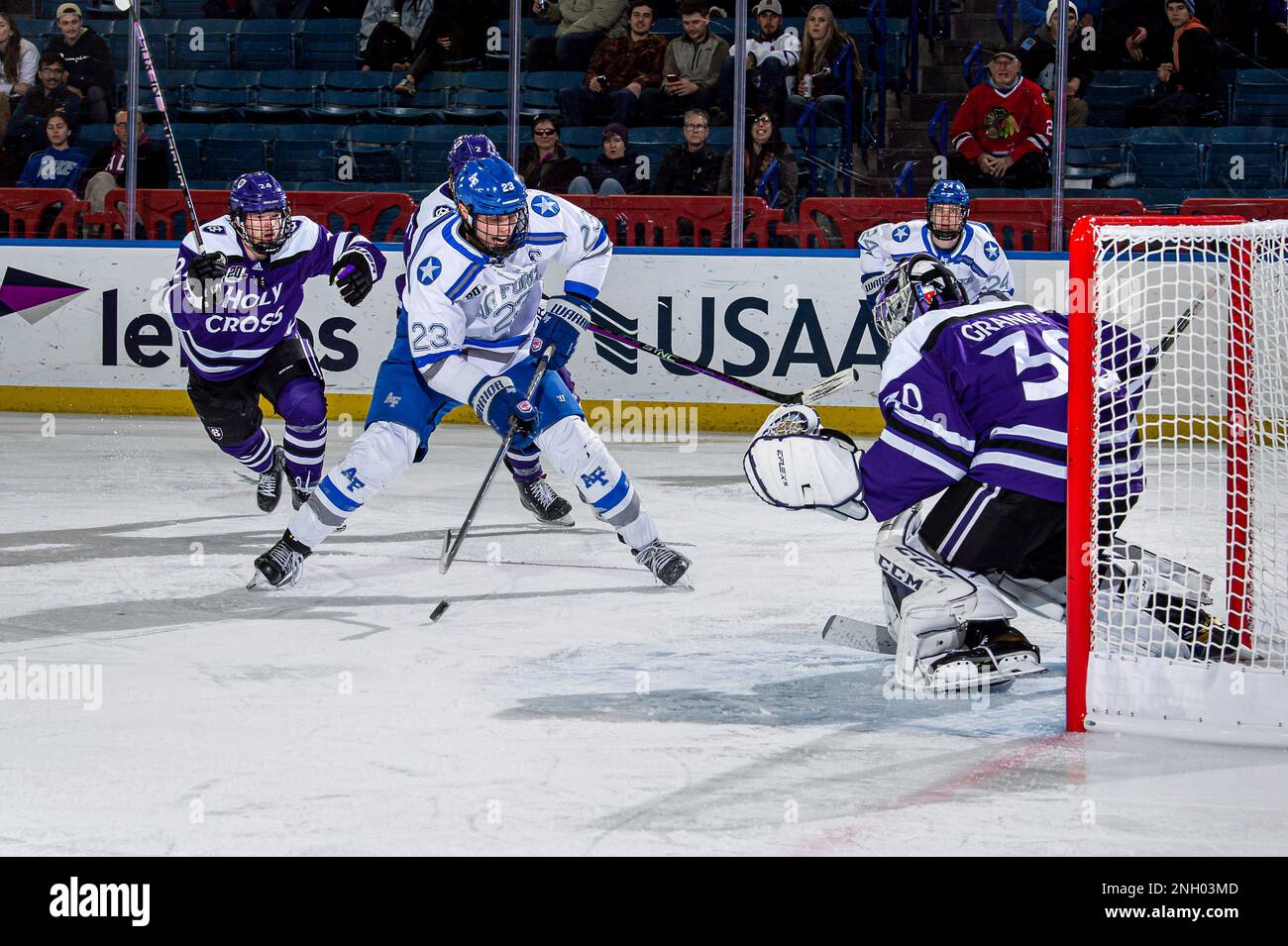U.S. Air Force Academy -- Air Force's Willie Reim prepars to shoot ...