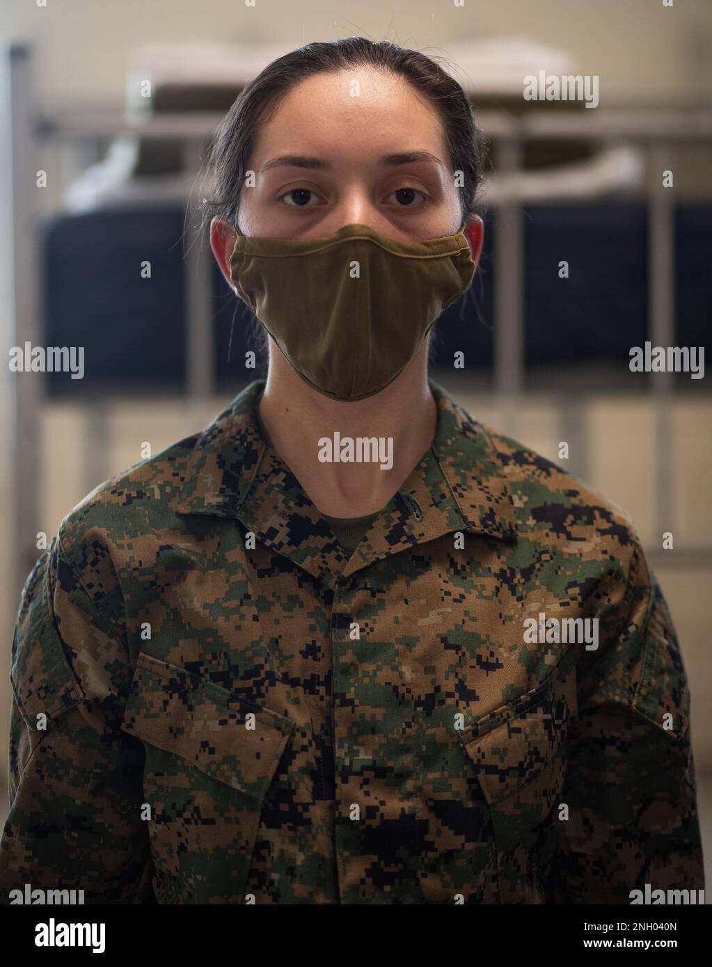 Recruits with Papa Company, 4th Recruit Training Battalion, meet their ...
