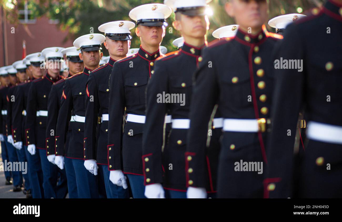 Peatross parade deck hi-res stock photography and images - Alamy