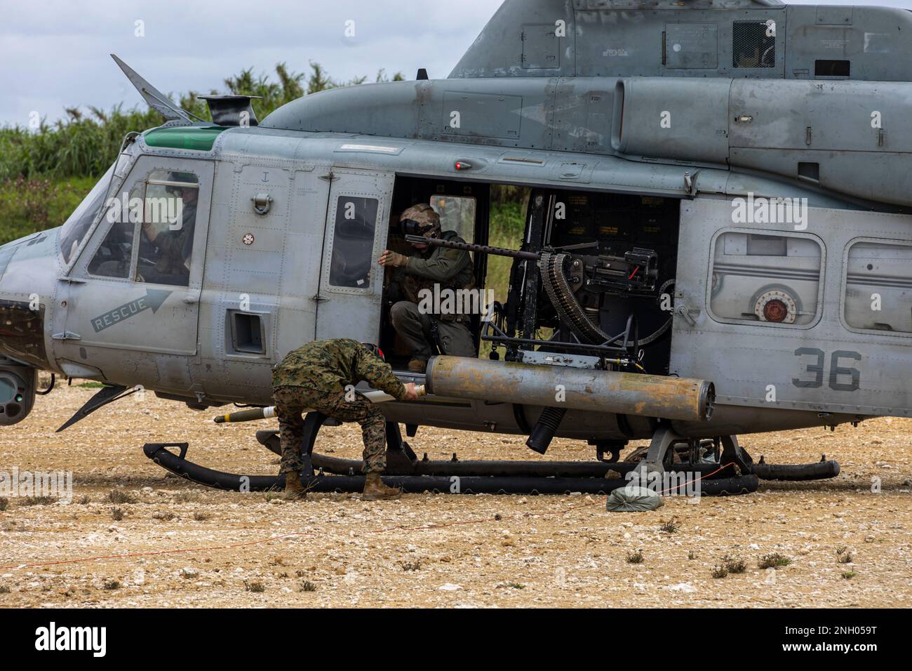 U.S. Marines with Marine Medium Tiltrotor Squadron 265 (Rein.), 31st ...