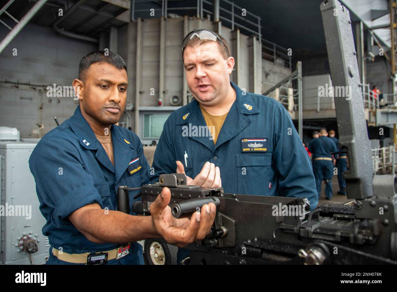 221203-N-BR419-1029 PHILIPPINE SEA (Dec. 3, 2022) Senior Chief Gunner’s ...