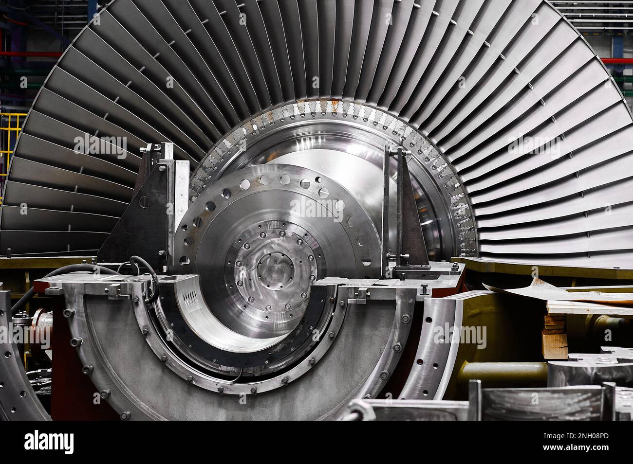 New rotor of powerful steam turbine in plant workshop Stock Photo - Alamy