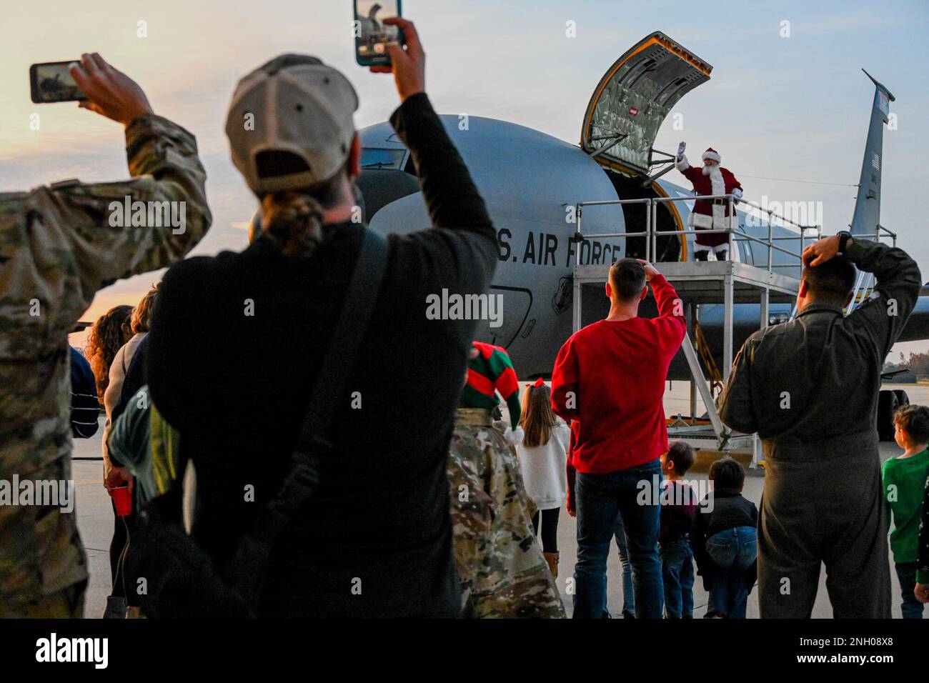 126th air refueling wing hi-res stock photography and images - Alamy