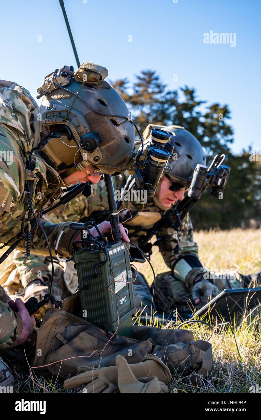 Mobile air traffic control team hi-res stock photography and images - Alamy