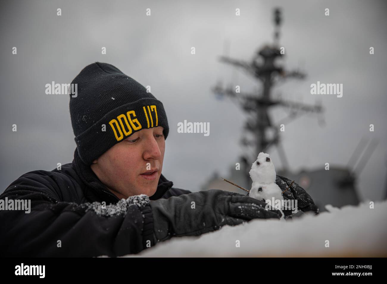 U s navy interior communications electrician hi-res stock photography ...