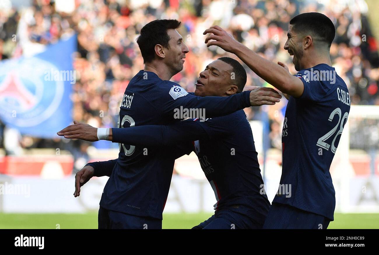 Lionel Messi celebrates with teammate Kylian Mbappe during the French ...