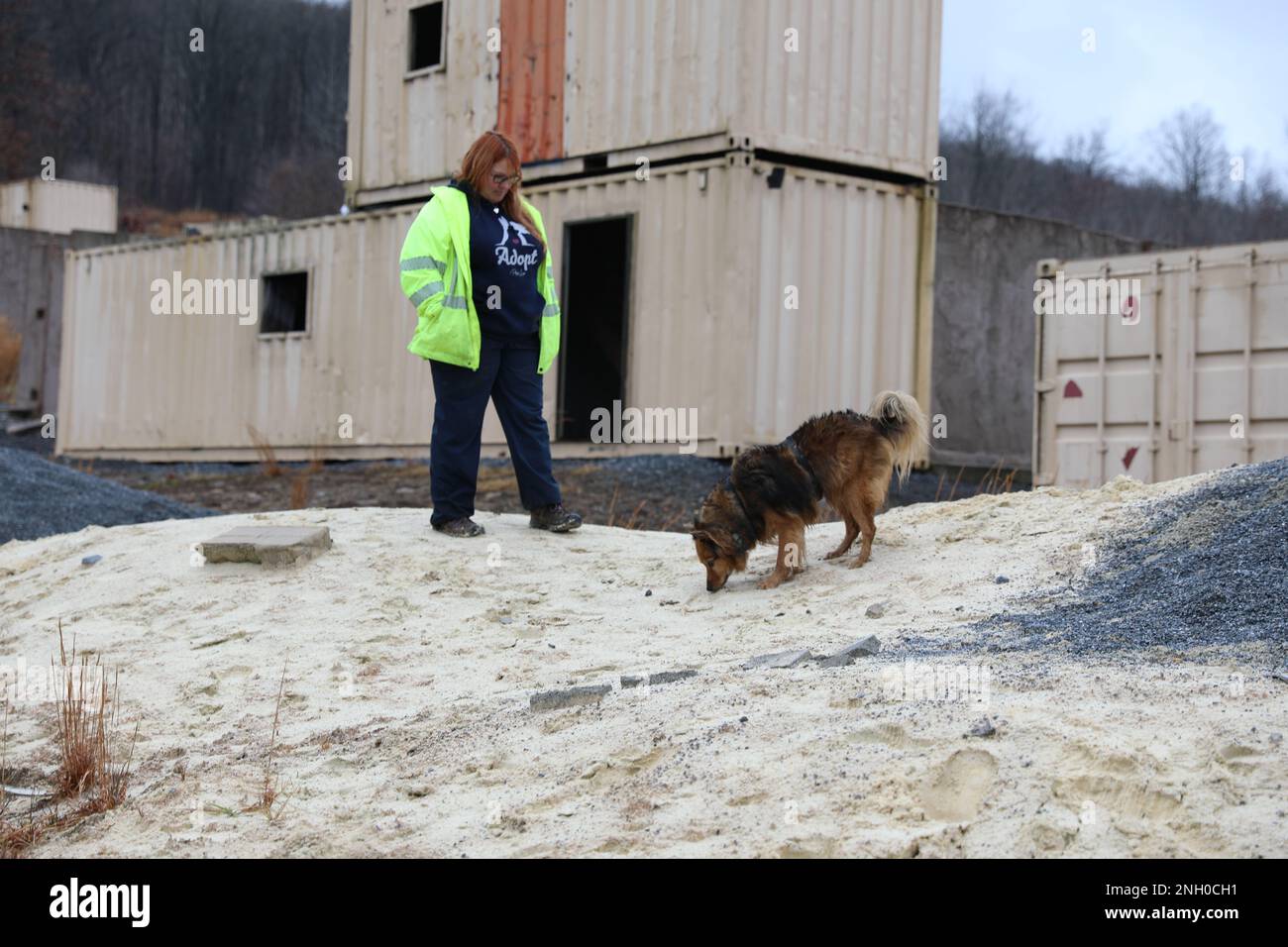 Pennsylvania canine search and rescue hi-res stock photography and ...