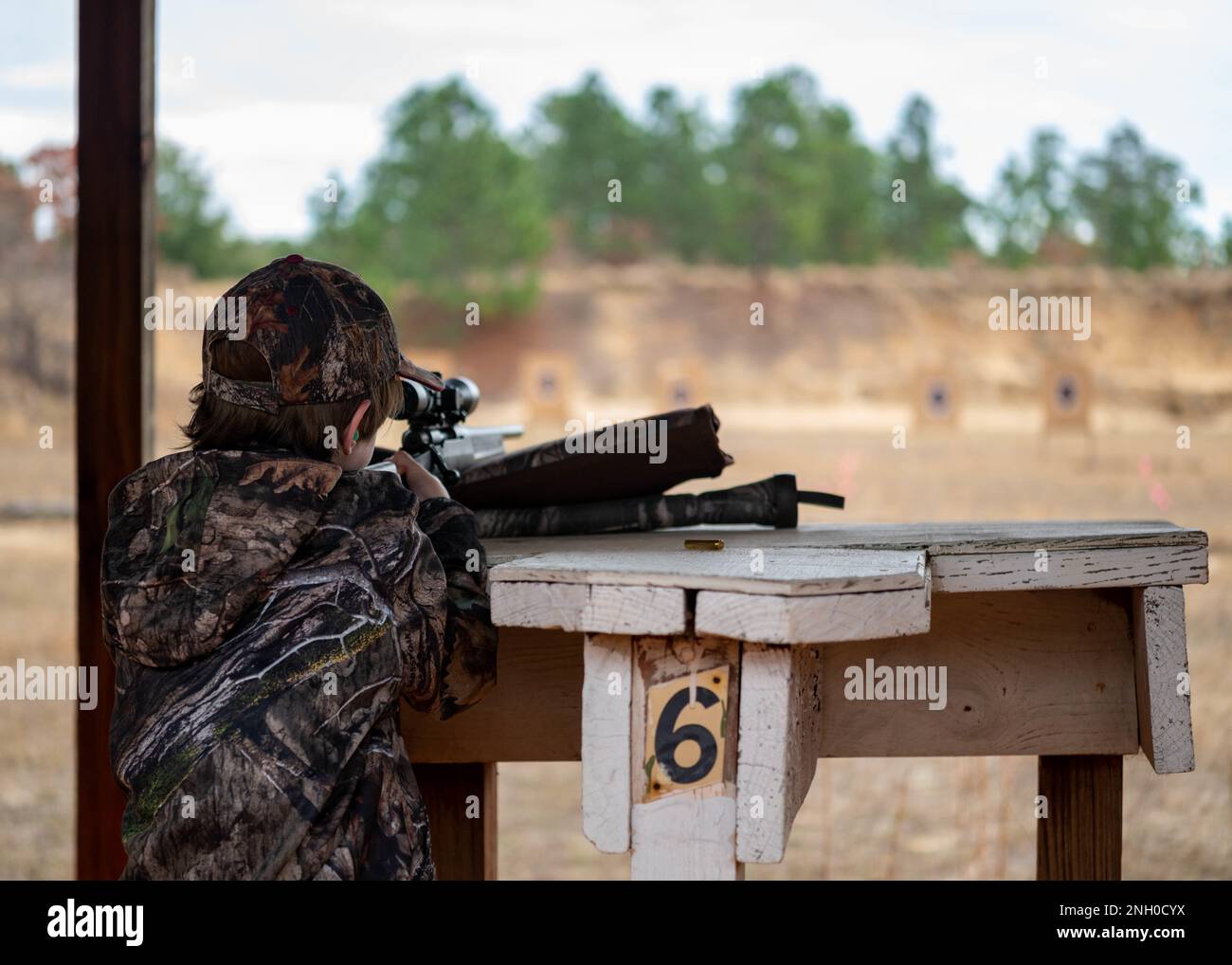 Proper range management hi-res stock photography and images - Alamy