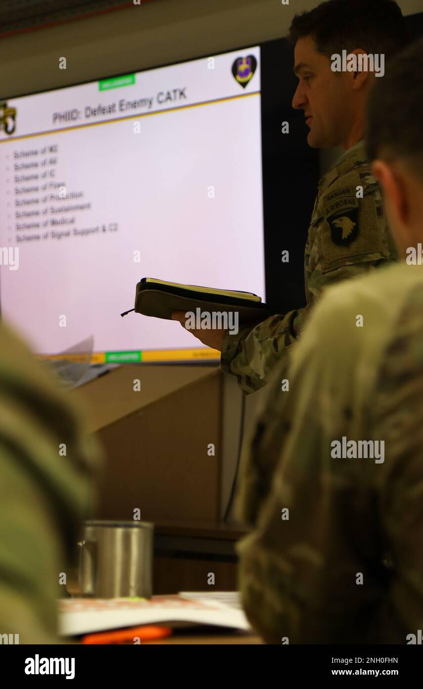 Maj. Brad Hoelscher, 2nd Brigade Combat Team S3, briefs the tactical ...