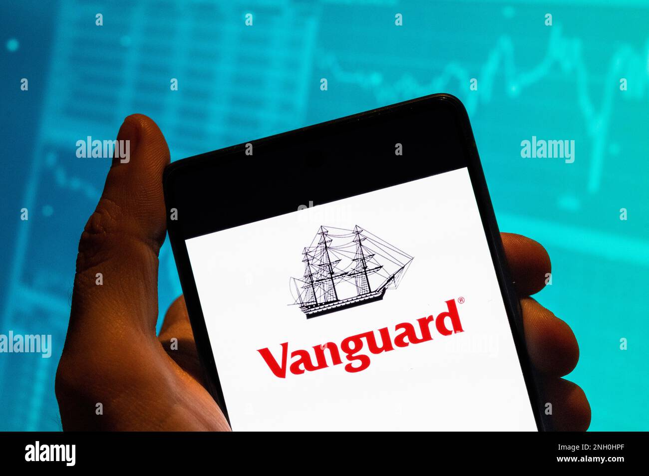 Vanguard logo hi-res stock photography and images - Alamy
