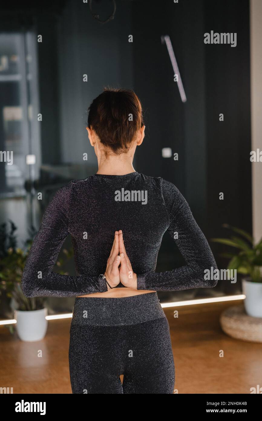 Exercise standing hands behind back hi-res stock photography and images ...