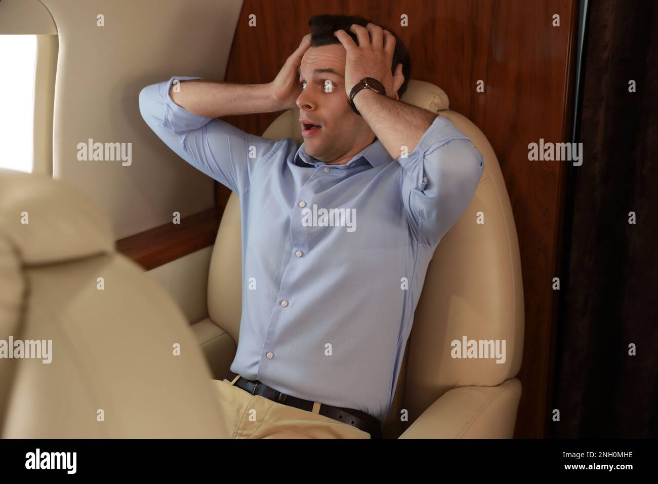 Scared passenger airplane hi-res stock photography and images - Alamy