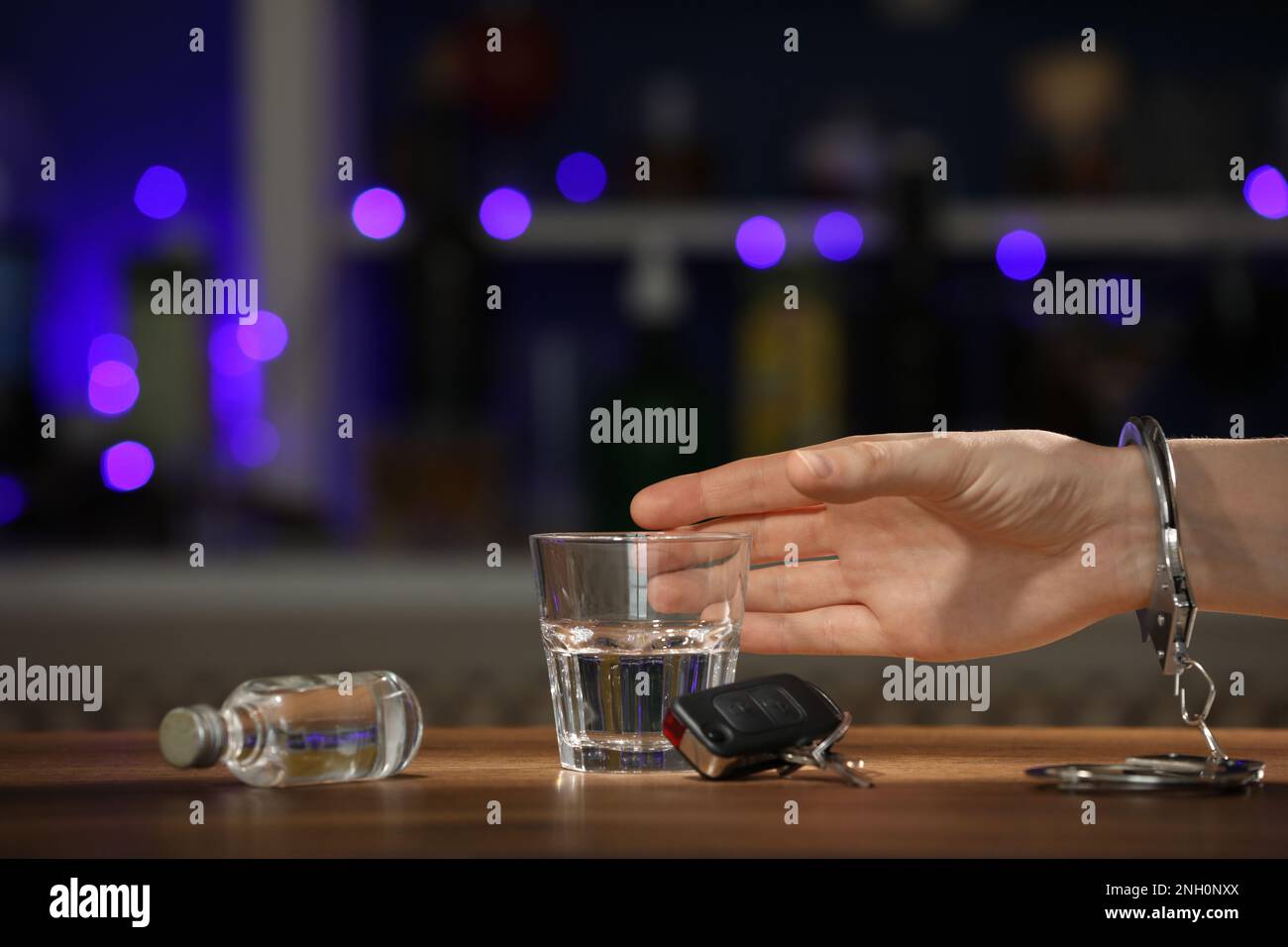 Car key in glass hi-res stock photography and images - Alamy