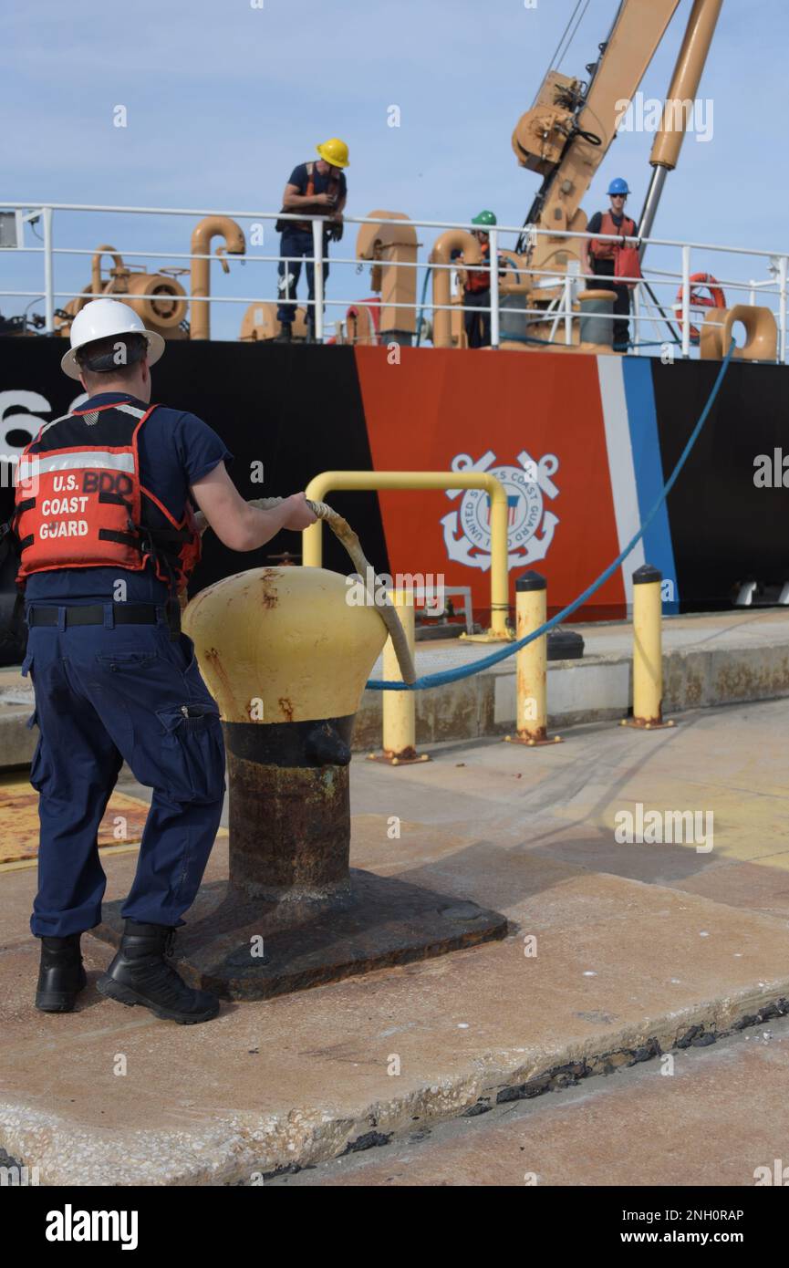 U.S. Coast Guardsmen from the coastal buoy tender USCGC Maria Bray (WLM ...