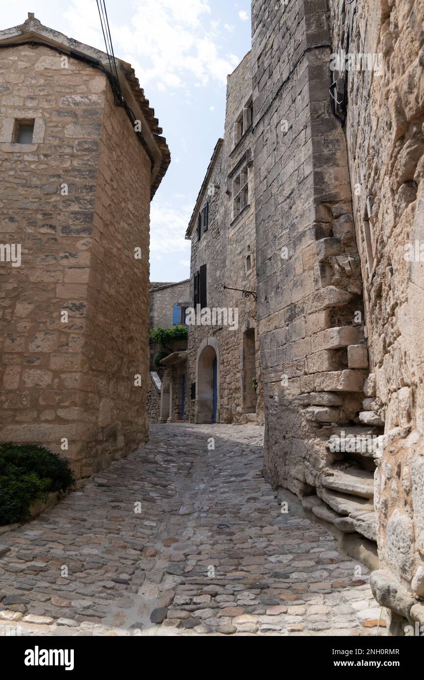 alley street Lacoste village mediaeval Provence France Stock Photo - Alamy