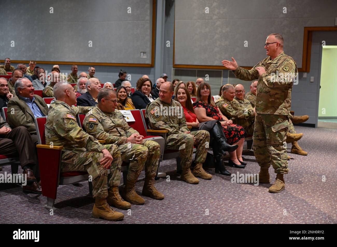 Command Chief Warrant Officer 5 William Erickson introduces family and ...