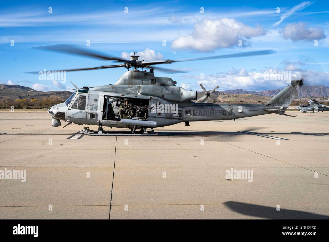 A U.S. Marine Corp UH-1Y Venom with Marine Light Attack Helicopter ...
