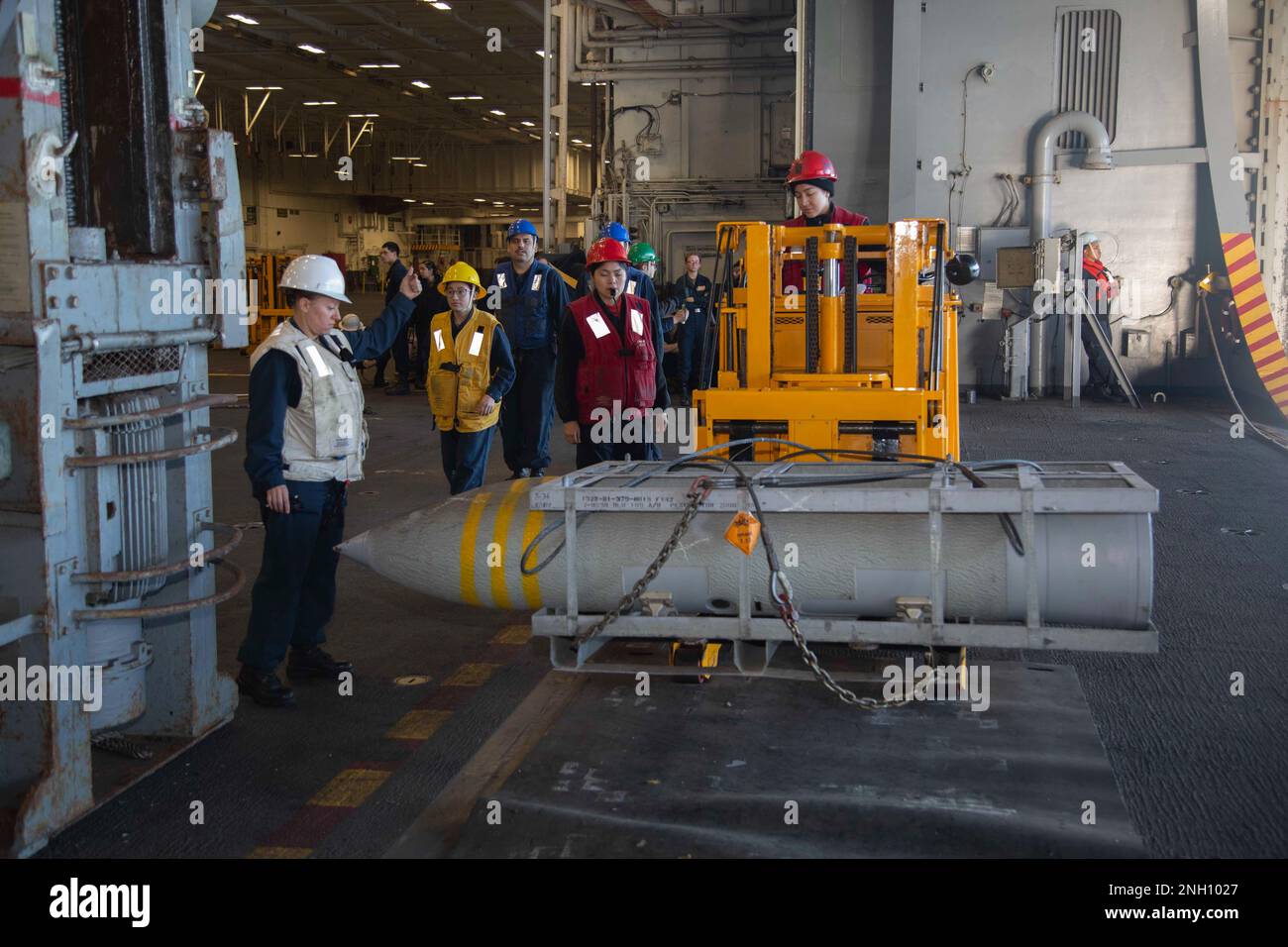 221205-N-ON253-1043 PACIFIC OCEAN (Dec. 05, 2022) Aviation Ordnanceman ...