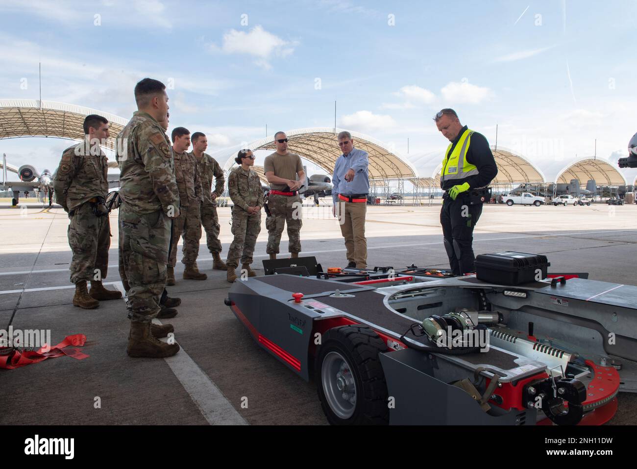 U.S. Air Force maintenance Airmen train on the new TowFLEXX Aircraft ...